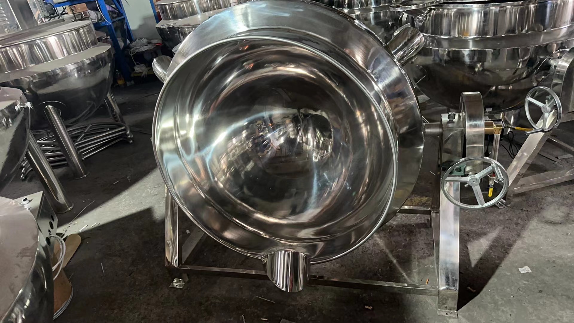 Stainless Steel Tiltable Gas Heating Jacketed Kettle with Scraper ...